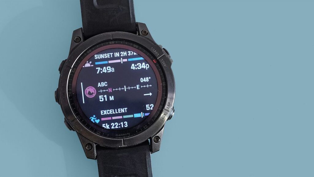 Giá Garmin Fenix 8 có mắc không? Có nên mua không?